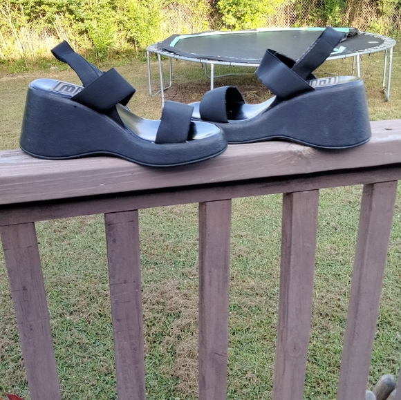 BONGO | Shoes | Bongo Wedge Sandals | Poshmark